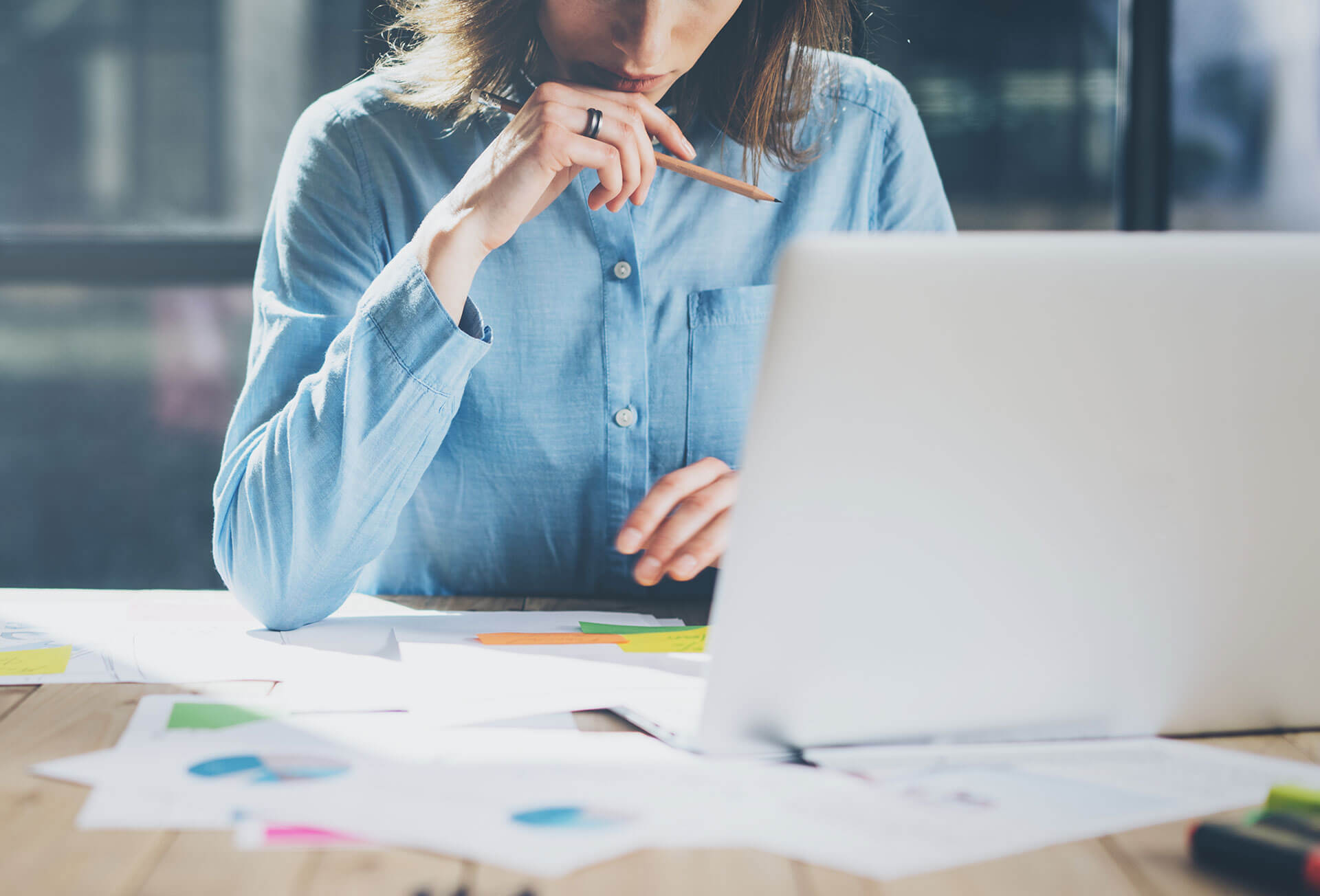HubSpot CRM Cards - What they are and how to use them.